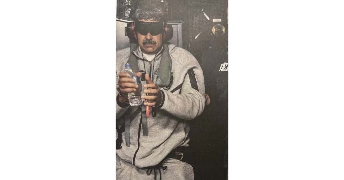 Nicolas Maduro’s Grey Nike Tracksuit "Nike Tech Fleece" Goes Viral, Shifting Focus From ...